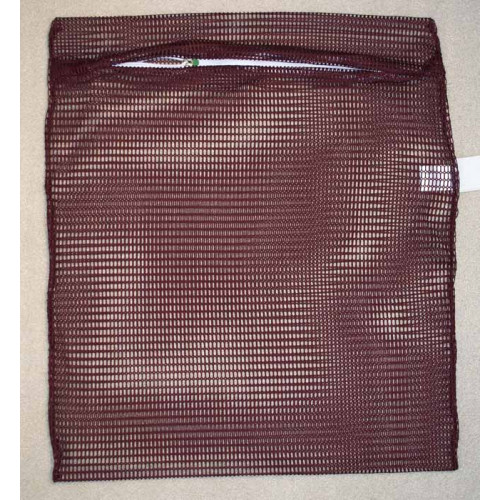 Zipped Net Bag Dark Red to identify contents